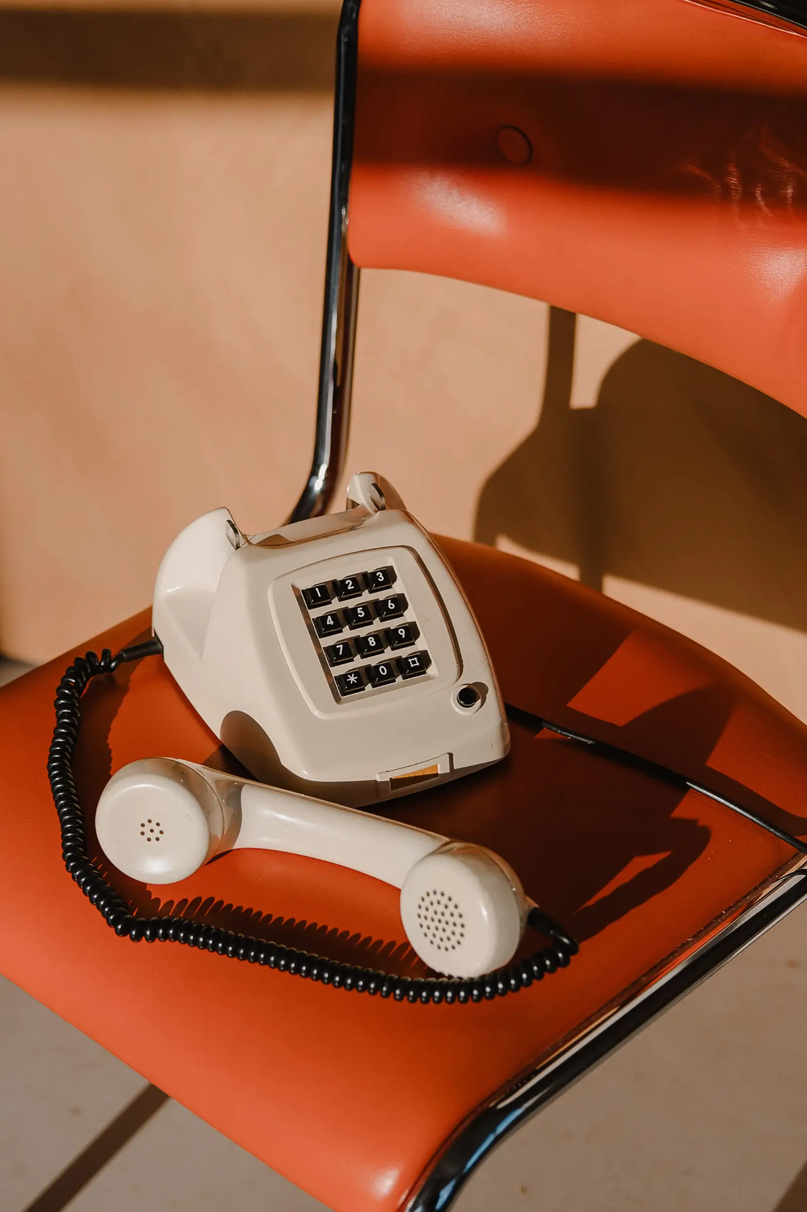 Contact | Britt Douwes